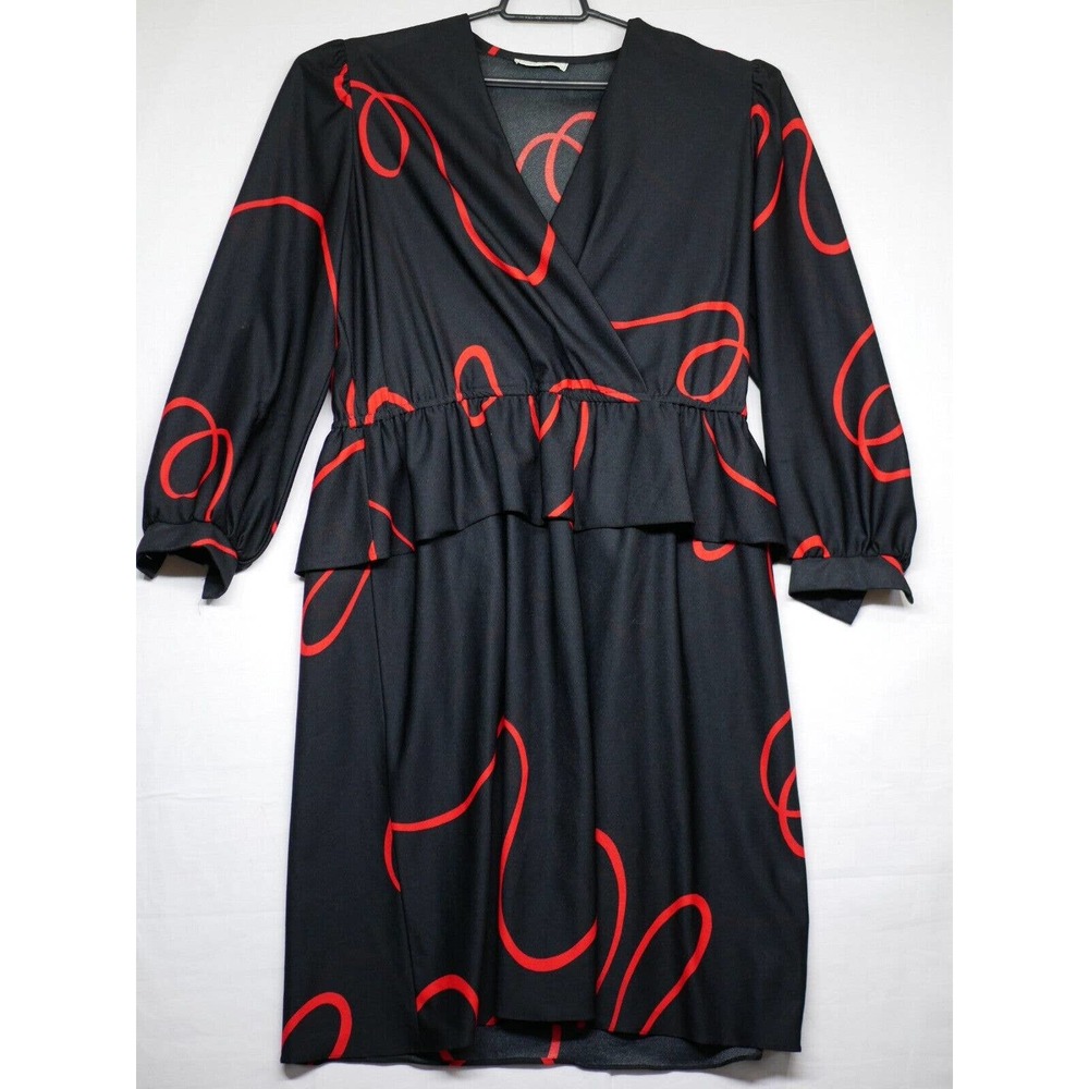 Vintage Ms. Sugar Black Abstract Red Swirls Ruffled D… - Gem